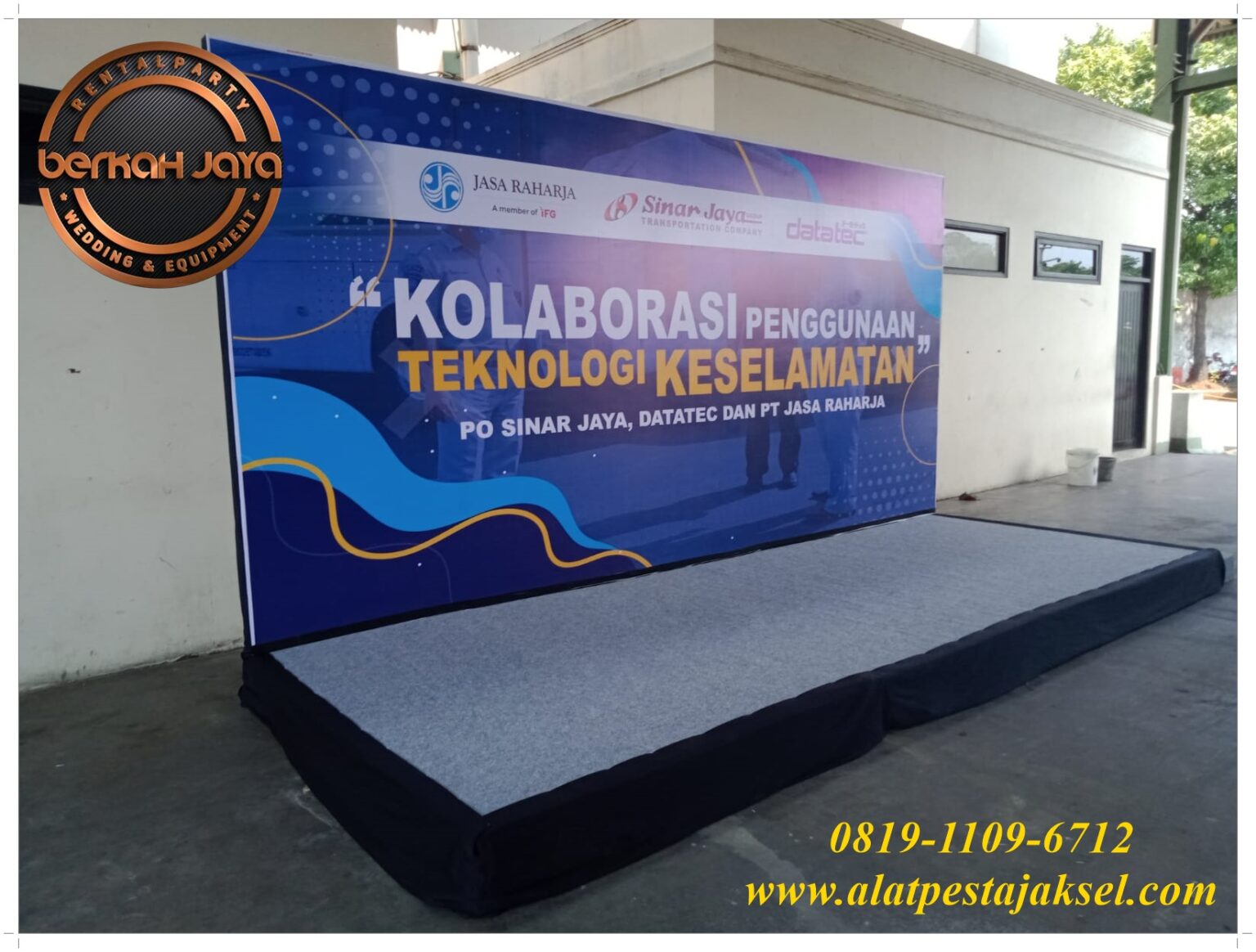 Menyewakan Panggung Minimalis Beserta Backdrop – My Blog