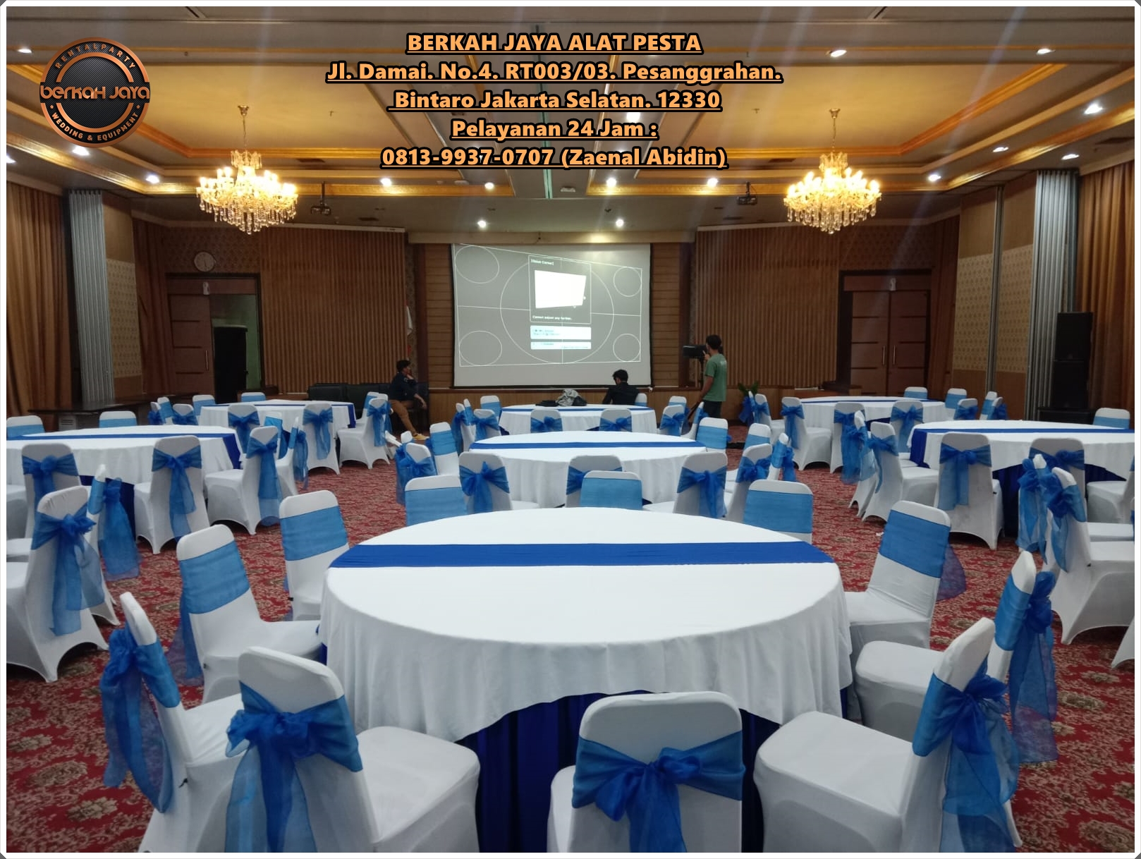 Sewa Round Table Skirting Biru Topping Putih Jakarta – My Blog